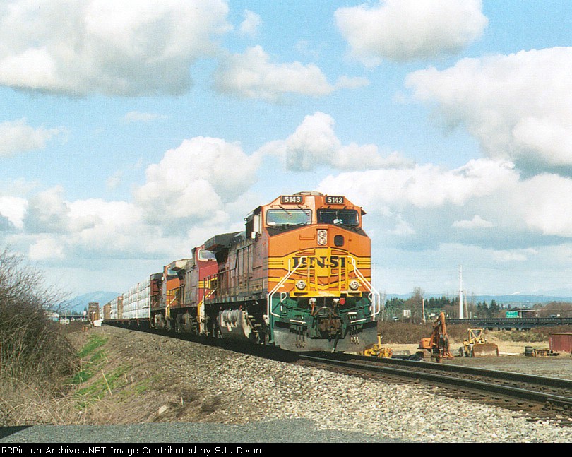 BNSF 5143 South
